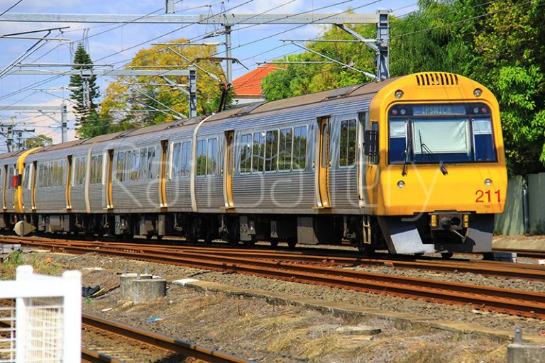 Queensland Rail SMU 200 Photos - RailGallery Stock Library