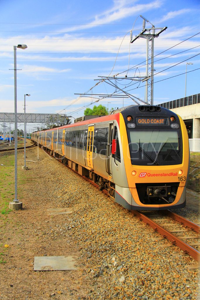Queensland Rail IMU 160 Photos - RailGallery Stock Library