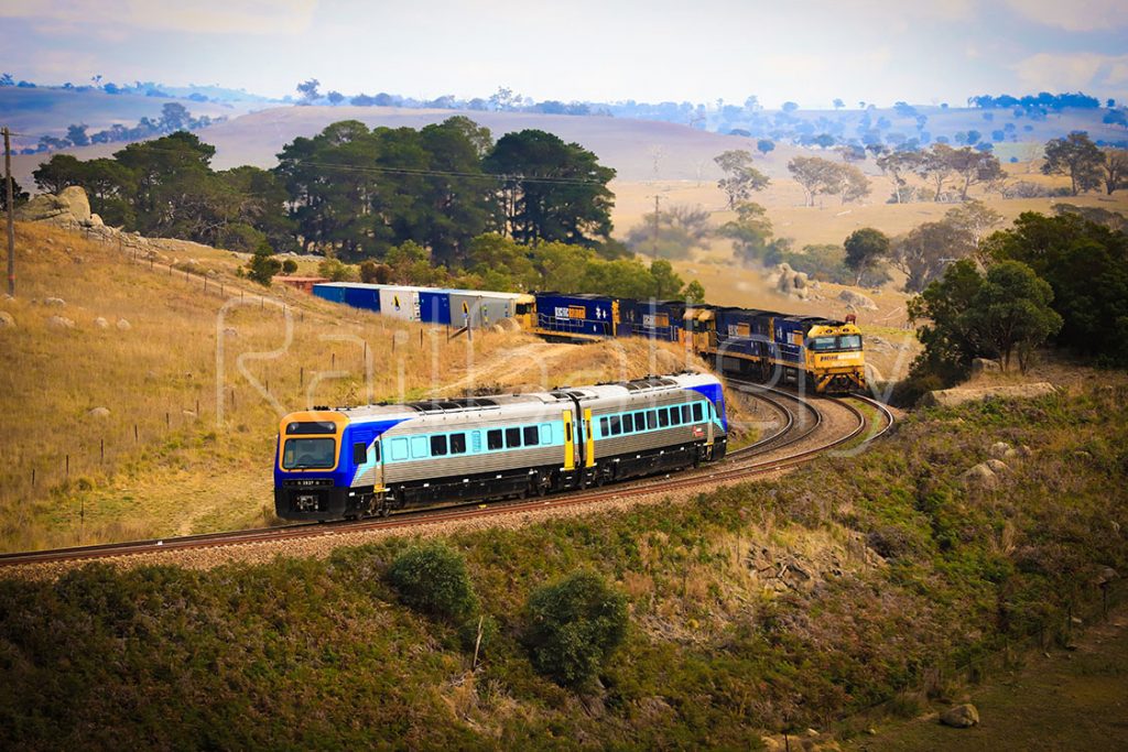 NSW Trainlink XPLORER photos - RailGallery Stock Library