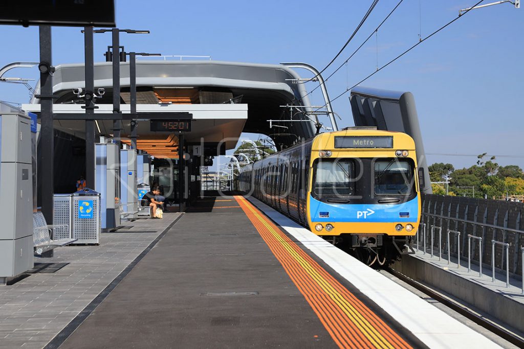 Metro Trains Comeng (EDi) Photos - RailGallery Stock Library