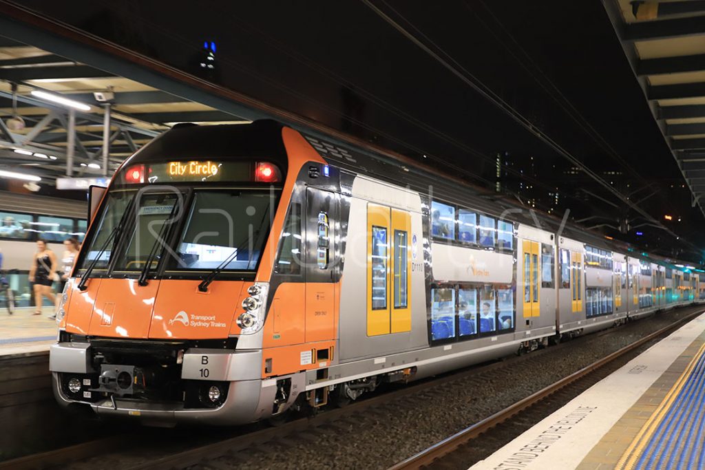 RailGallery Stock Library - Content preview: Sydney Trains Waratah B ...