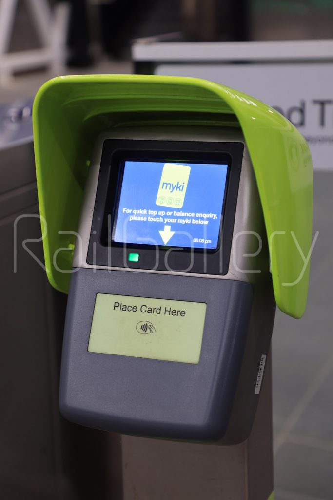 RailGallery Stock Library - Content preview: Myki fast top up machine ...