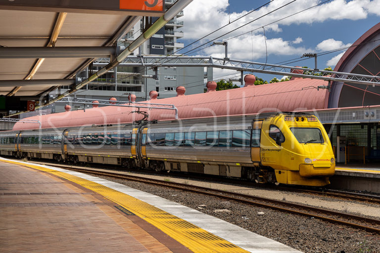 RailGallery Stock Library - Content preview: QR electric tilt train ...